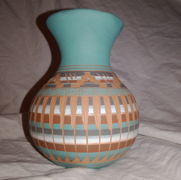 Navajo | Art | Navajo Pottery E Begay Native American Aztec ...